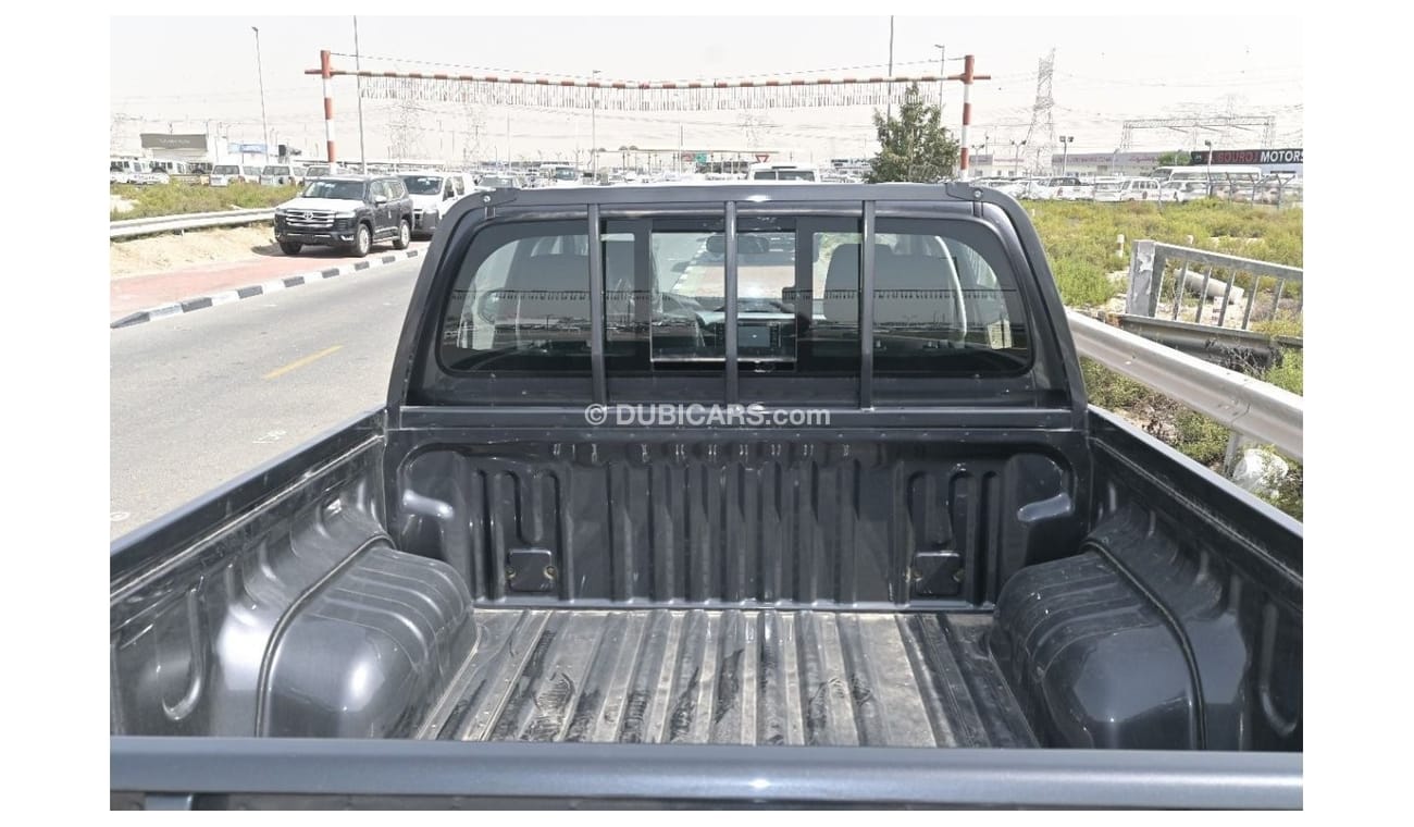 New Toyota Hilux 2.4 diesel engine // automatic // 4x4 // push start ...