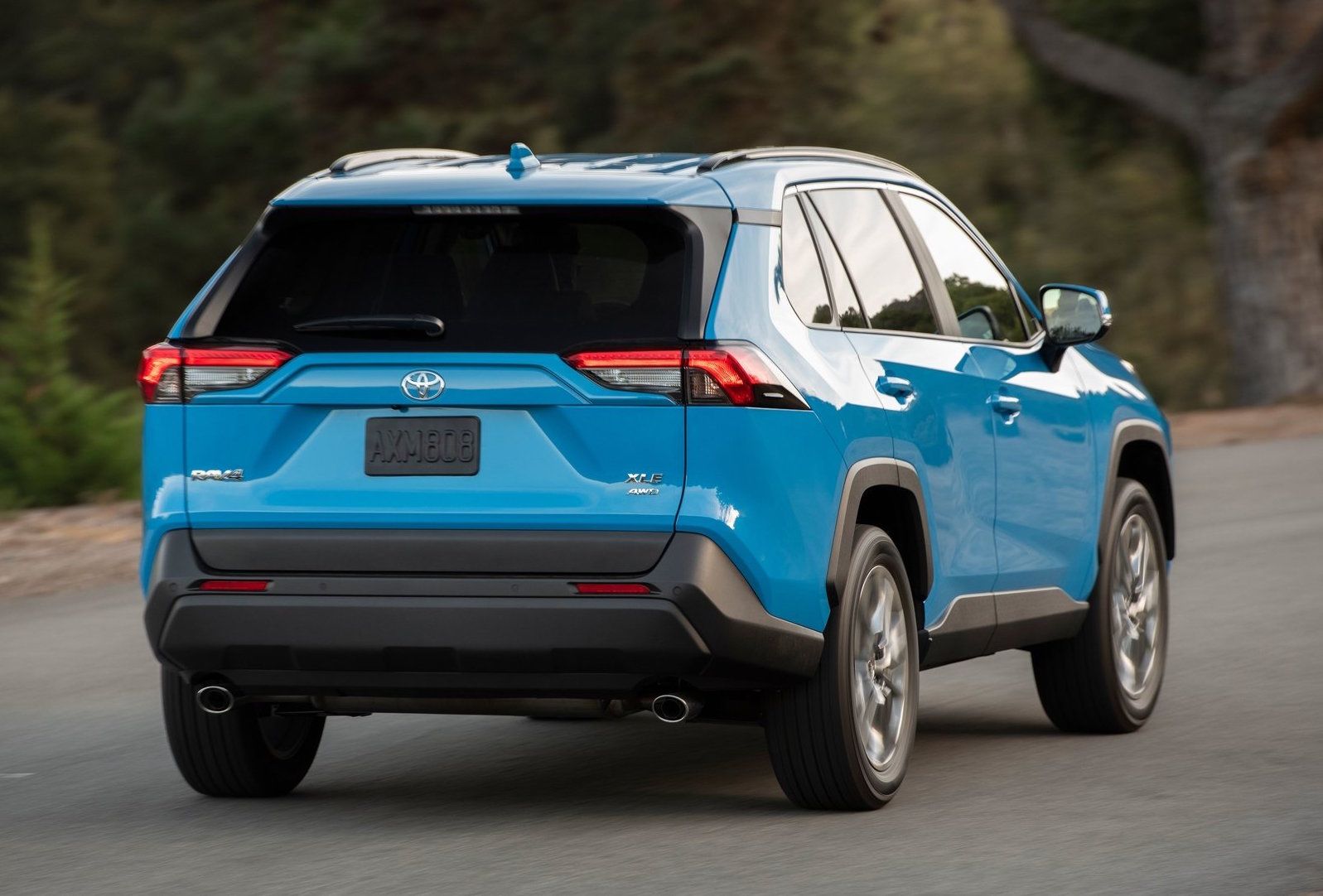 Toyota RAV4 Price in UAE, Images, Specs & Features