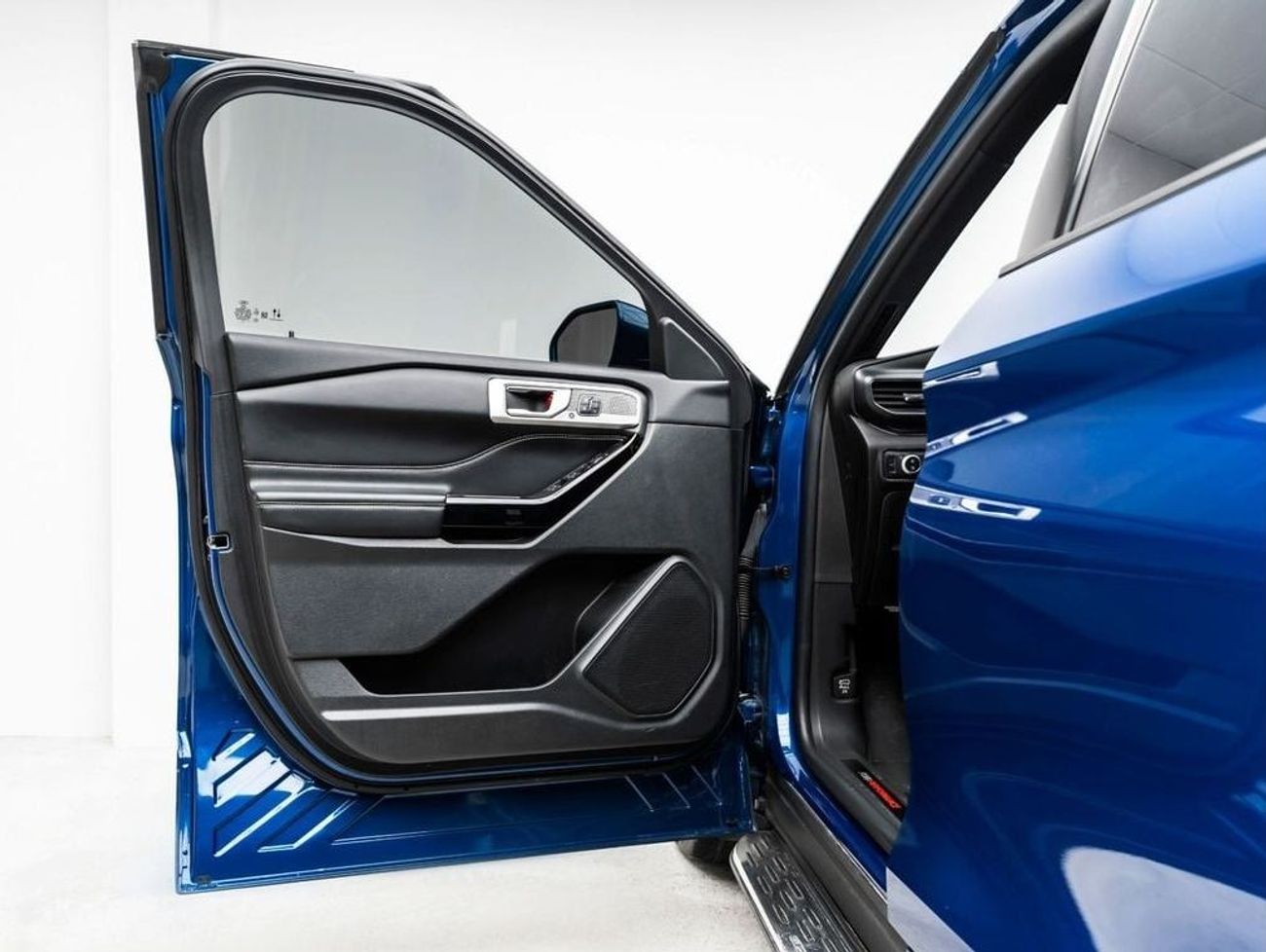 Used Ford Explorer ST 400A 3.0L 2021 for sale in Dubai - 810237