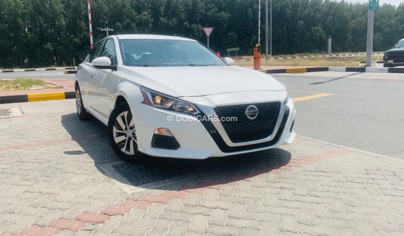Used Nissan Altima S Very Clean Car 2020 for sale in Sharjah - 600946