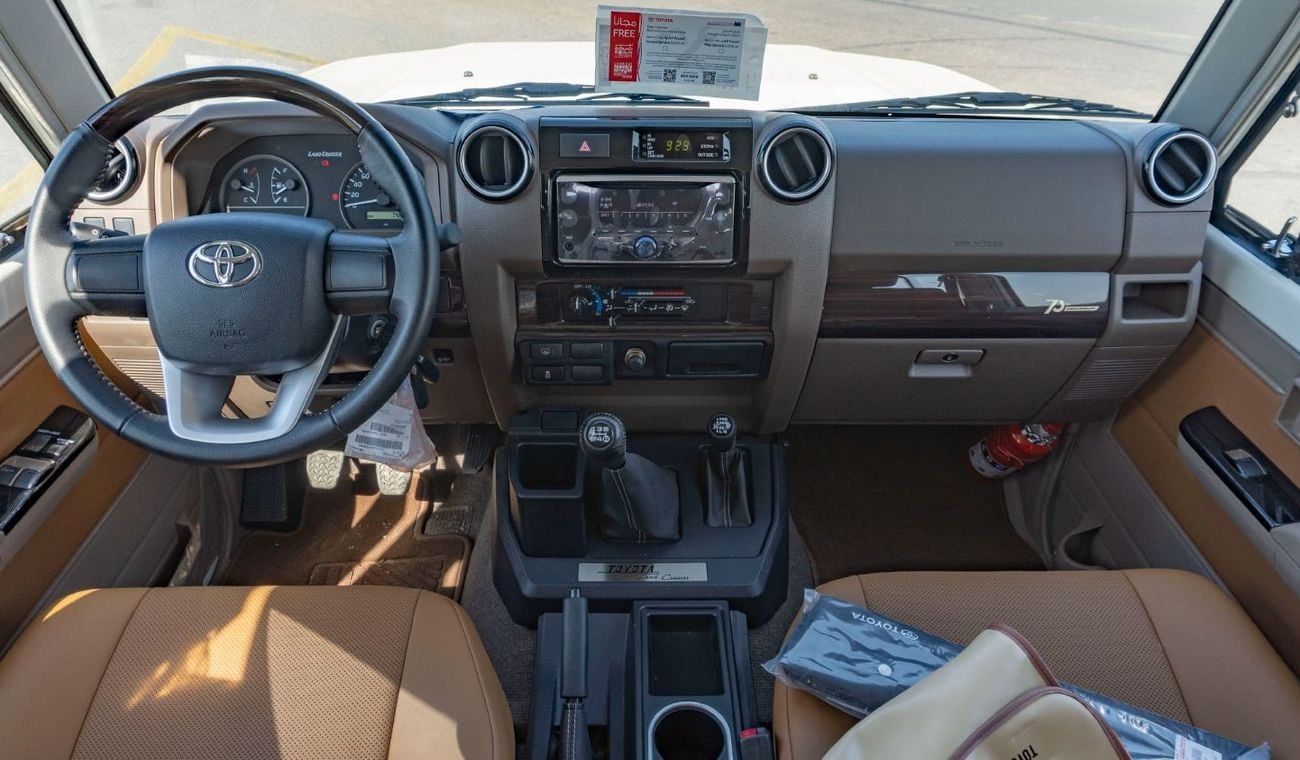 New Toyota Land Cruiser 70 2022 Toyota LC71 4.0L Petrol with leather seat (70th Anniversary ...
