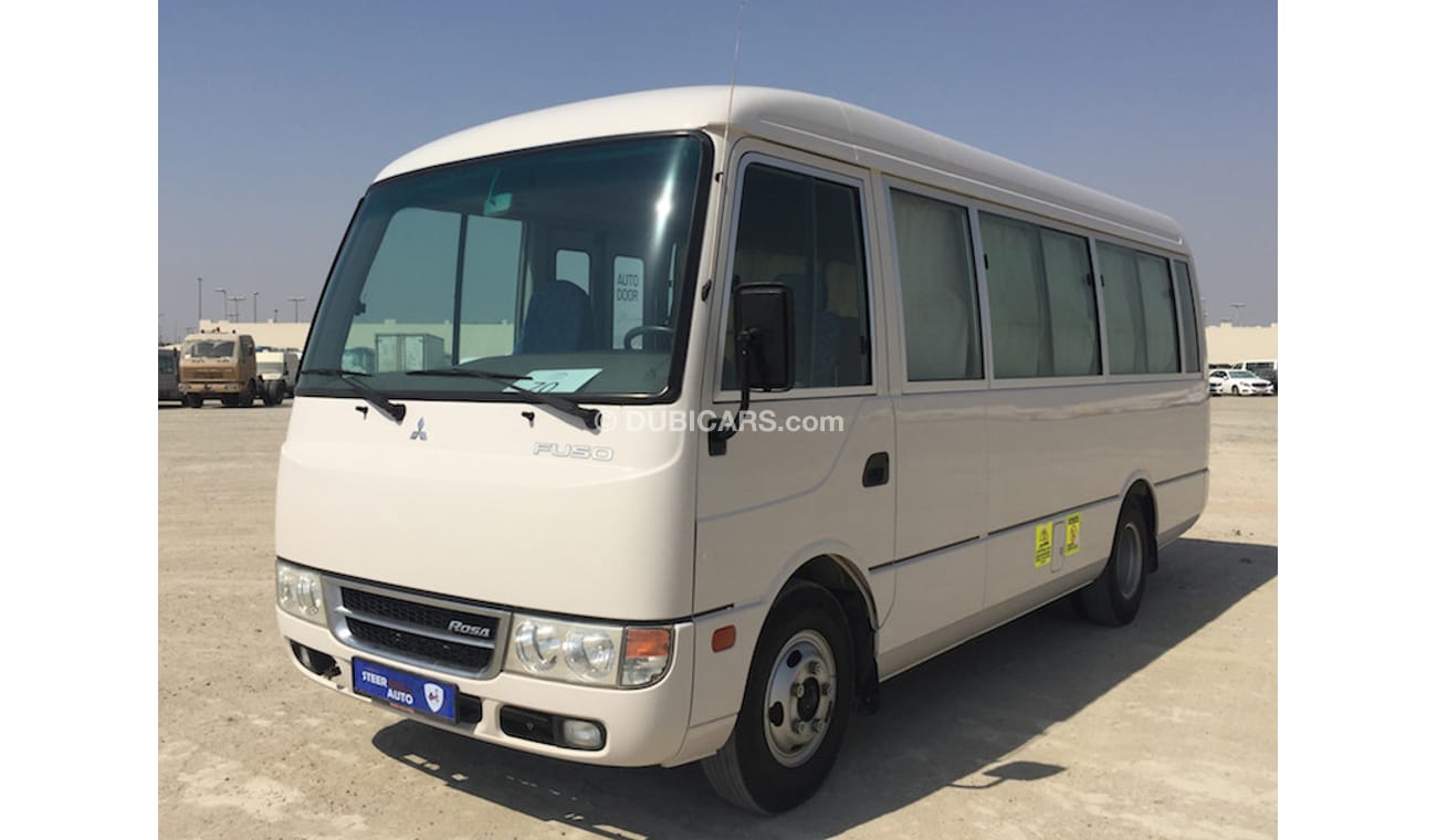 Used Mitsubishi Rosa 26 SEATER BUS GCC SPECS 2015 for sale in Dubai ...