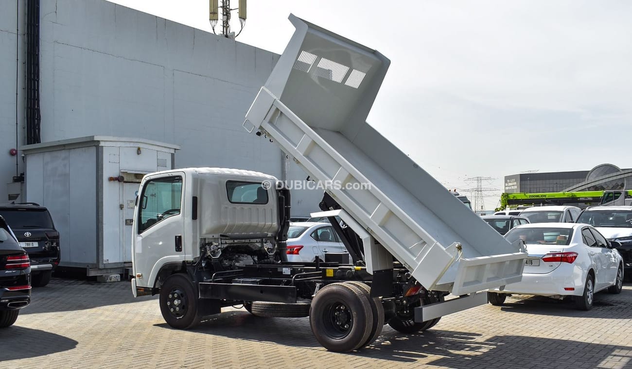 New Isuzu NPR NPR 85 F2S Dump Truck 4x2 2024 for sale in Dubai - 707359