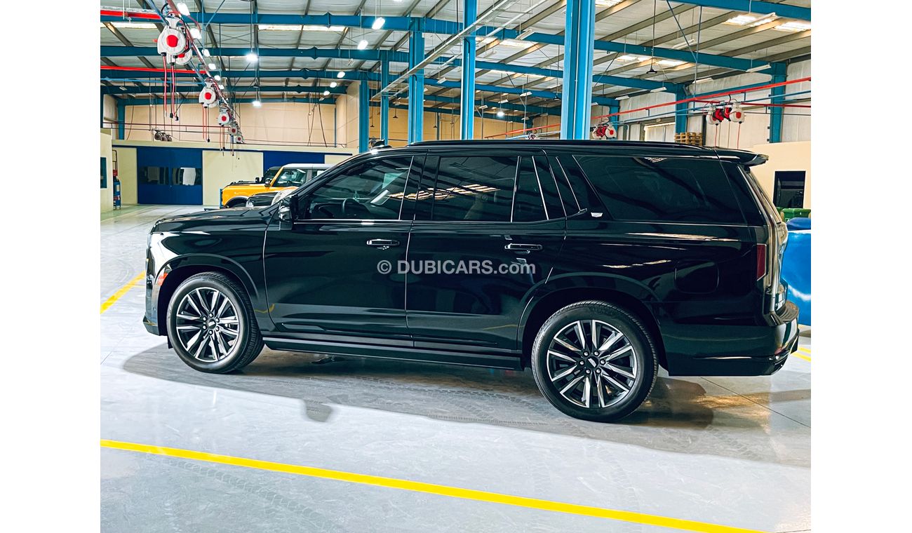 New Cadillac Escalade RHD 2022 for sale in Dubai - 550214