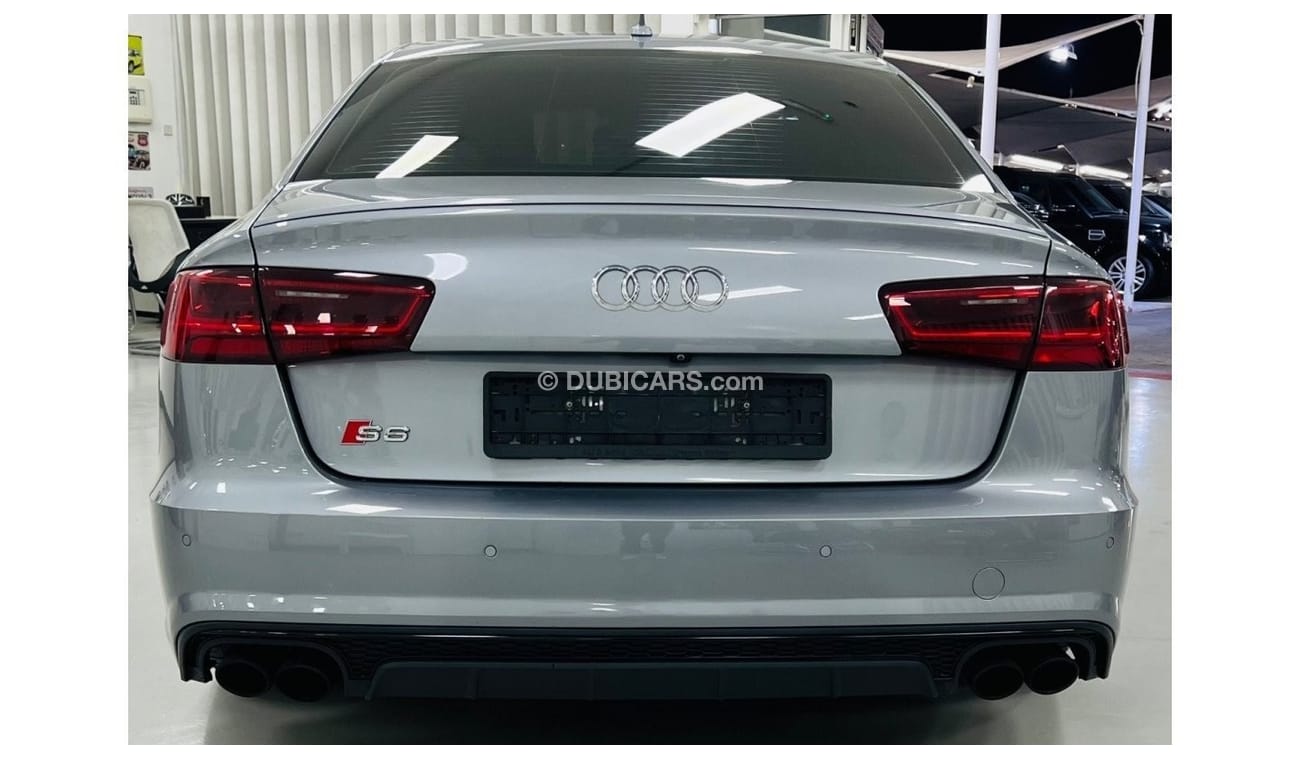 Used Audi S6 Std GCC .. Original Paint .. FSH .. Perfect Condition ...