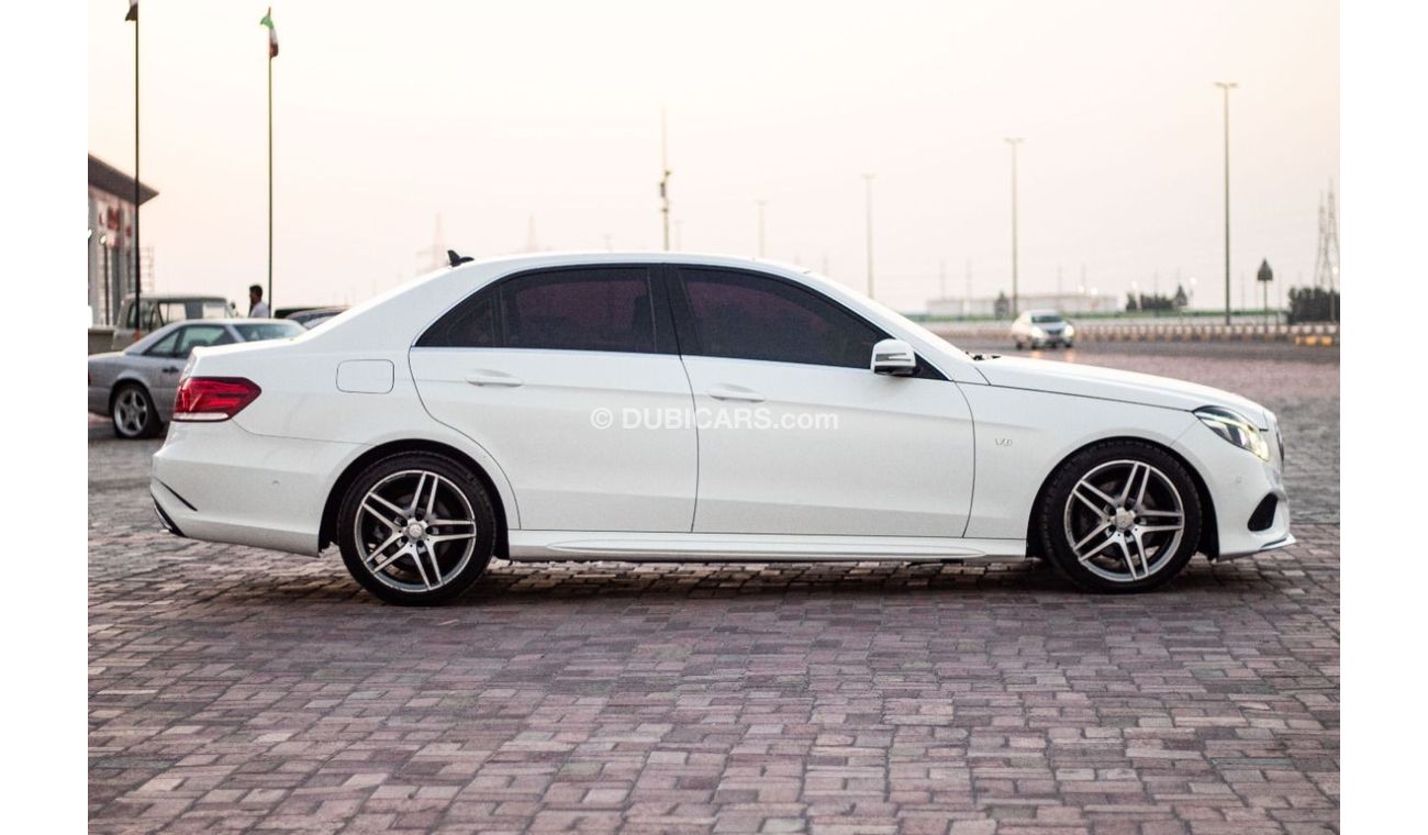 Used Mercedes-Benz E300 2014 for sale in Dubai - 563405