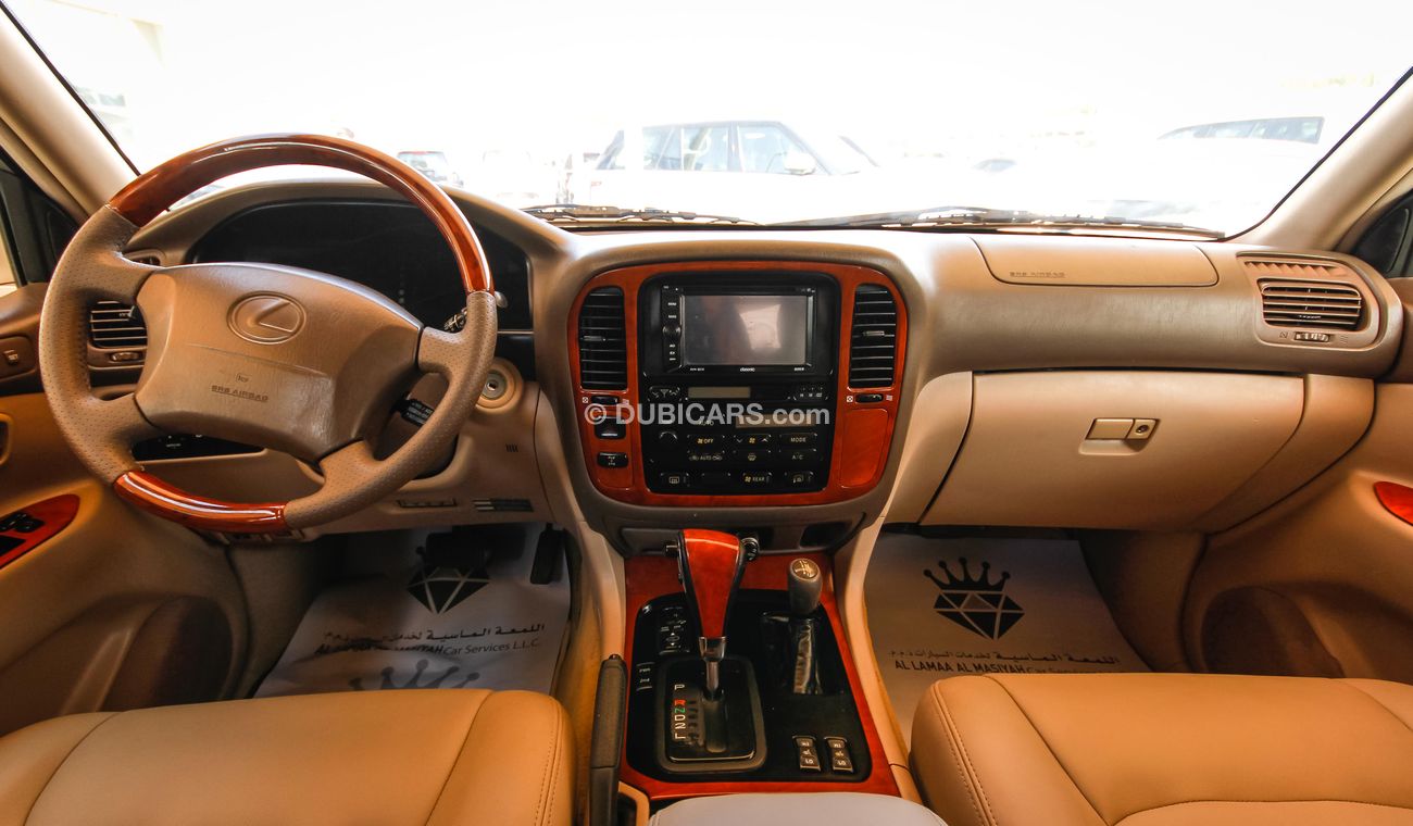 Used Lexus LX 470 2000 for sale in Dubai - 86809