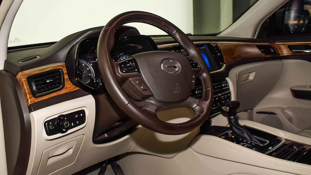 Used GAC GS8 GE 2WD 320 T 2018 for sale in Dubai - 239648