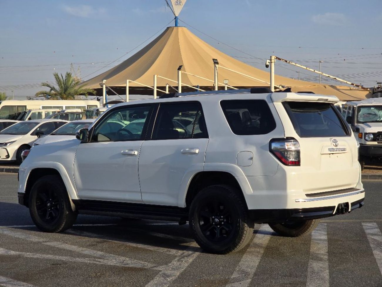 Used Toyota 4Runner 2021 model full option sunroof , 4x4 and leather ...