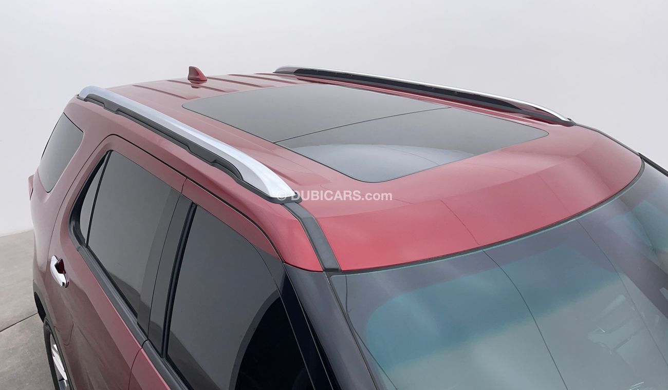 Used Ford Explorer Limited 3500 2017 for sale in Dubai - 472698