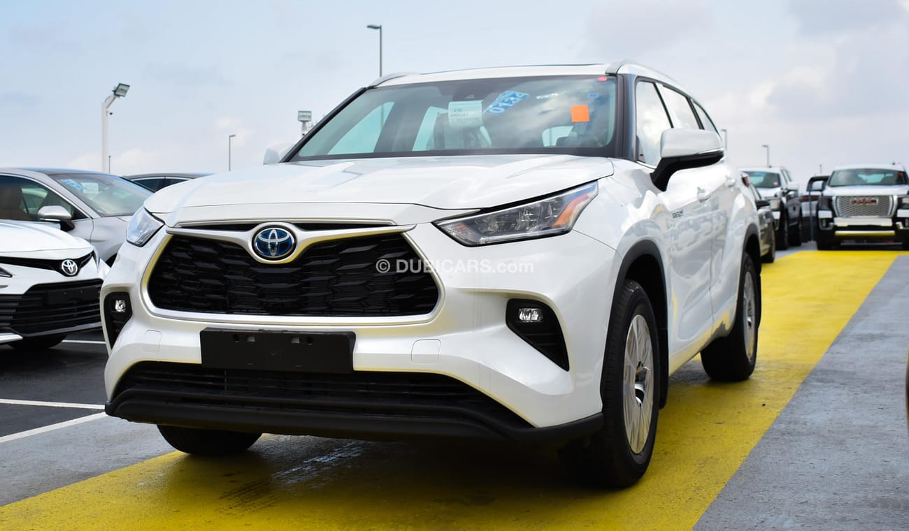New Toyota Highlander GLE 2022 for sale in Dubai - 572243