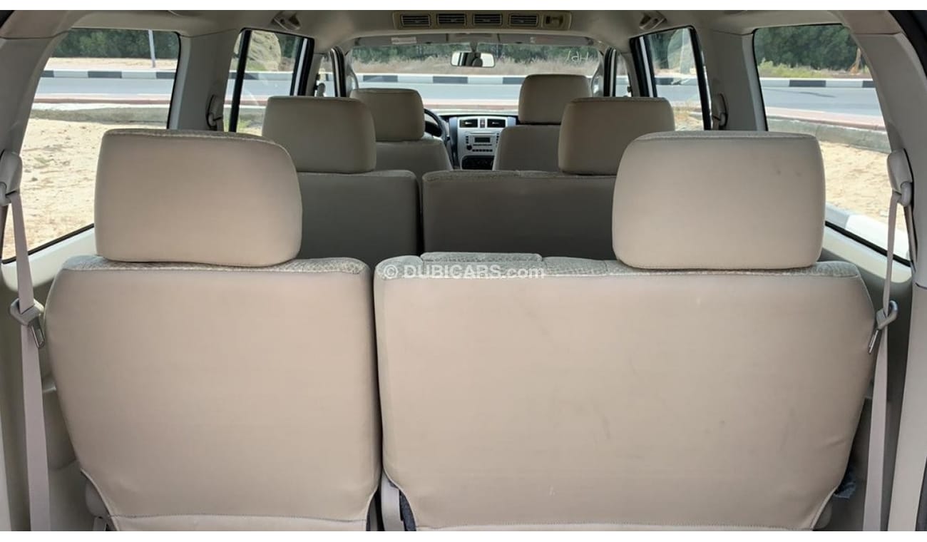 Used Suzuki APV 2016 8 seats Ref# 461 2016 for sale in Sharjah - 449840