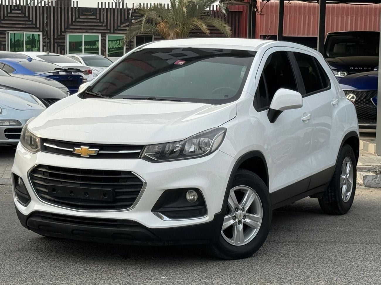 Used Chevrolet Trax LT 2018 for sale in Dubai - 786704