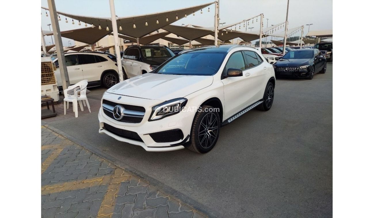 Used Mercedes-Benz GLA 250 2020 for sale in Sharjah - 677627