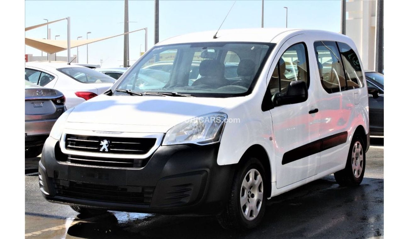 Used Peugeot Partner Tepee 2016 for sale in Dubai - 367232