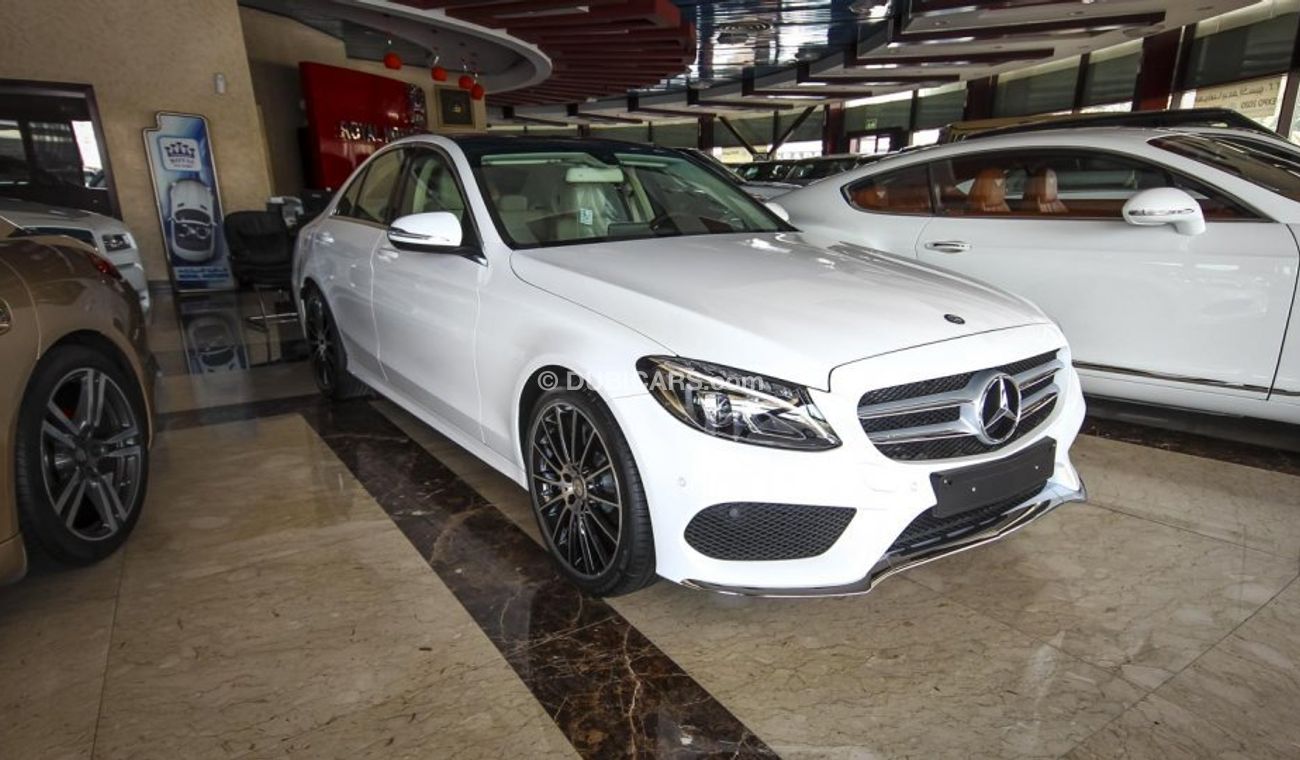 New Mercedes-Benz C200 2016 for sale in Dubai - 82962