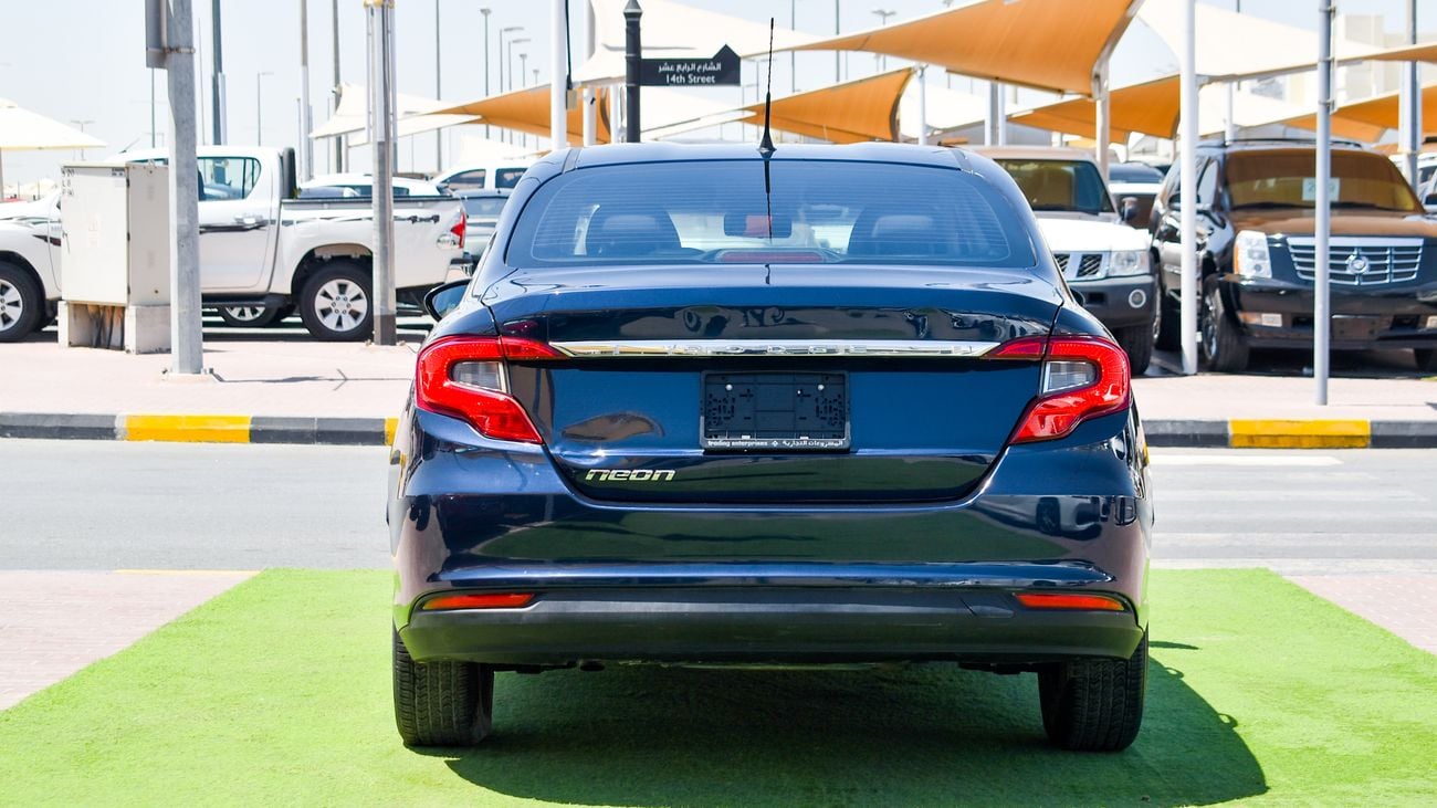 مستعملة دودج نيون 2017 للبيع في دبي - 613637