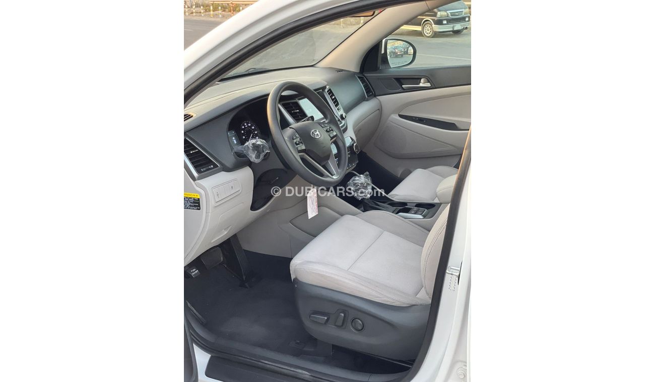 Used 2018 HYUNDAI TUCSON AWD / 2.0 / MID OPTION 2018 for sale in Dubai ...