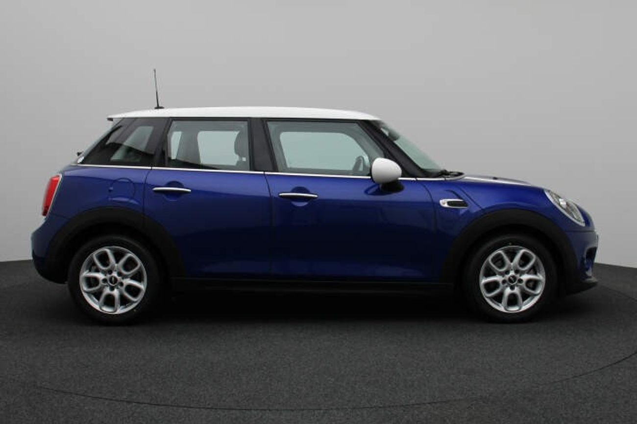 Used Mini Cooper STANDARD 1.5 2020 for sale in Dubai - 607757