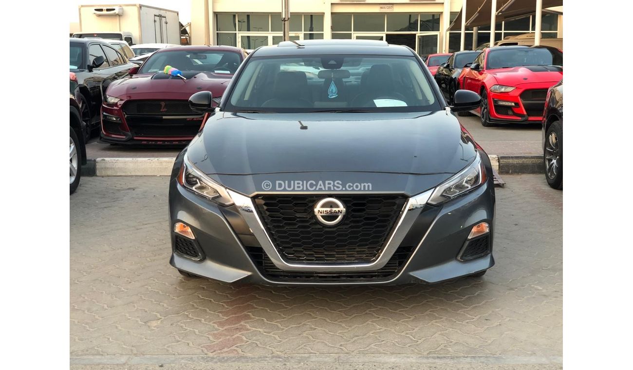 Used Nissan Altima SL Turbo 2020 for sale in Sharjah - 558774