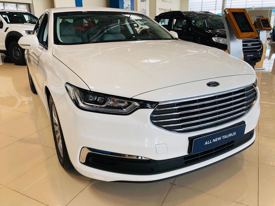 New Ford Taunus 2.0L, 18" Rims, LED Headlights, Global Open/Close ...