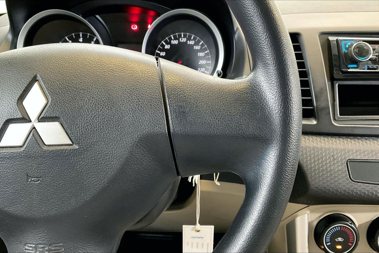 Used Mitsubishi Lancer GLX 2017 for sale in Dubai - 537959