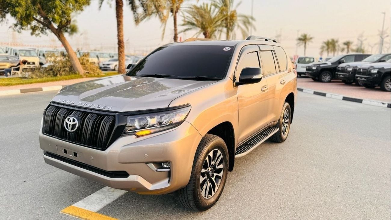 Used Toyota Prado 2017 | SUNROOF | ELECTRIC LEATHER HEATED SEATS | REAR ...