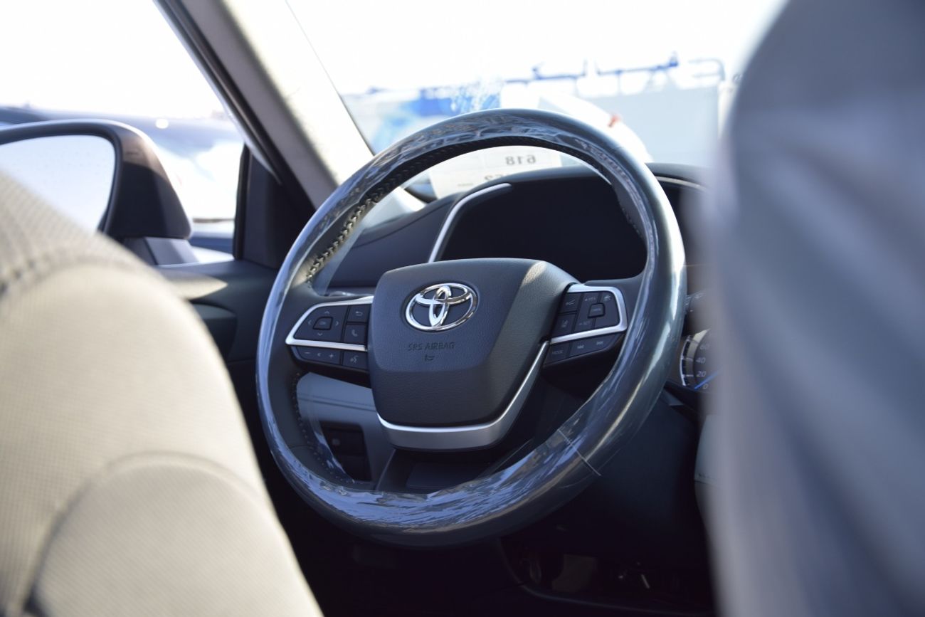 New Toyota Highlander GLE 2.5L 4WD | Hybrid | 2022 | For Export Only 2022 for sale in Dubai - 562750