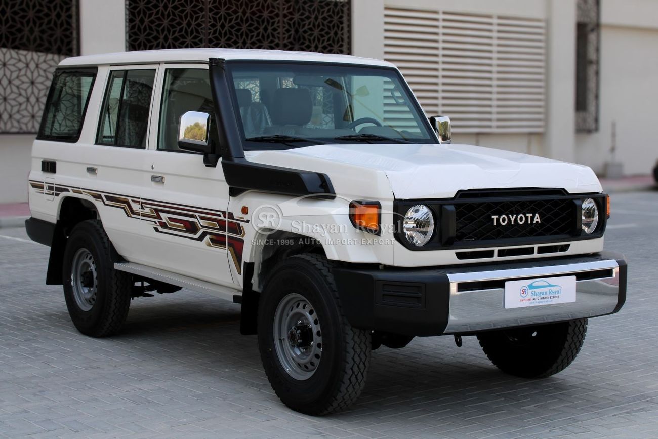 جديدة تويوتا لاند كروزر هارد توب LHD LC76 4.5L TDSL-E V8 4WD 5DR 5S MT 2024MY 2024 للبيع في دبي ...
