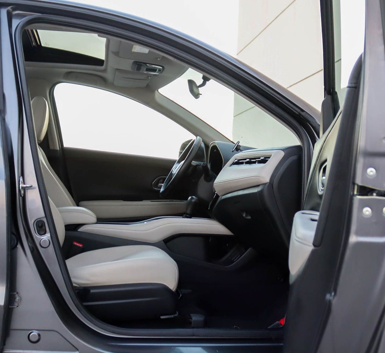 Used Honda HRV 1.8L 2021 GCC accident free in excellent condition 1175 ...
