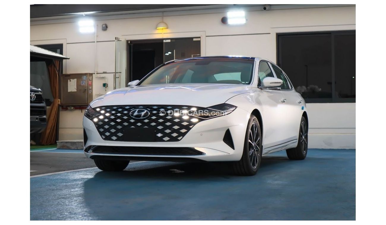 New Hyundai Azera 3.5L 2023 2023 for sale in Dubai - 638488