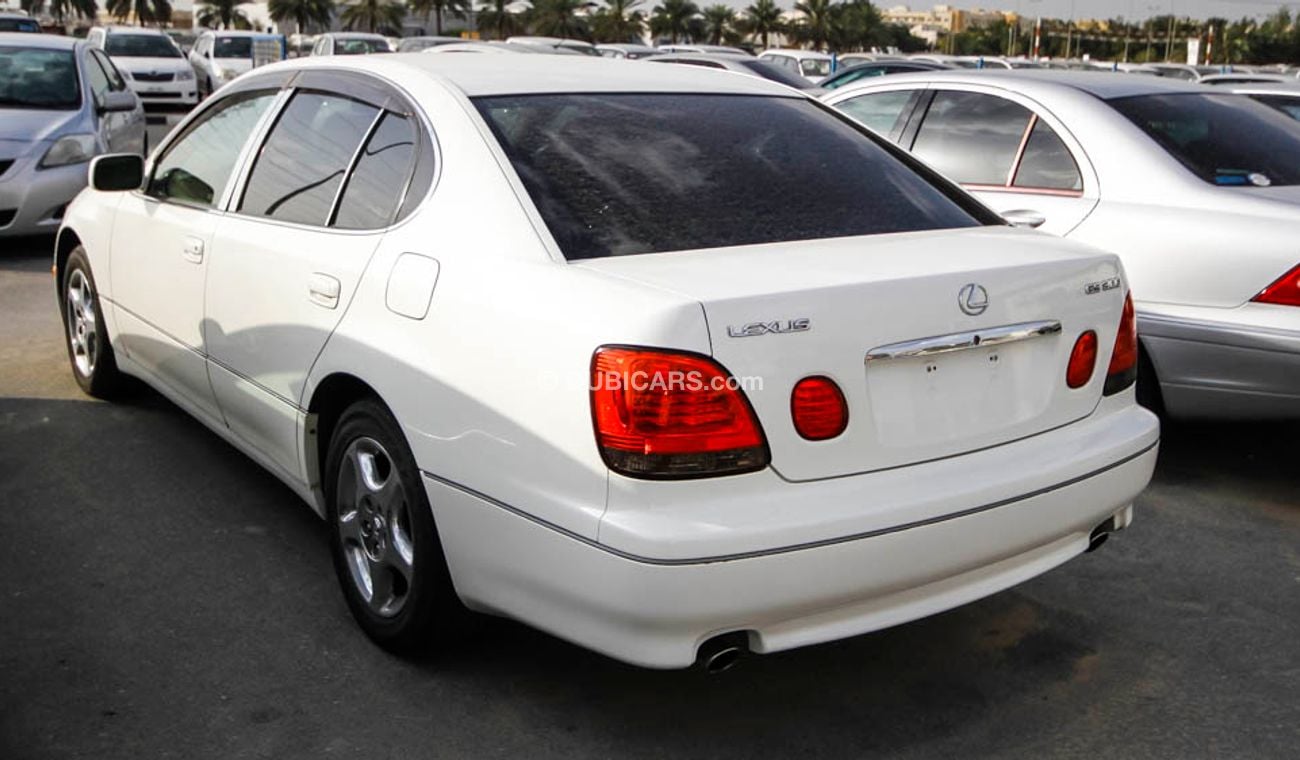 Used Lexus GS 300 1999 for sale in Dubai - 93444