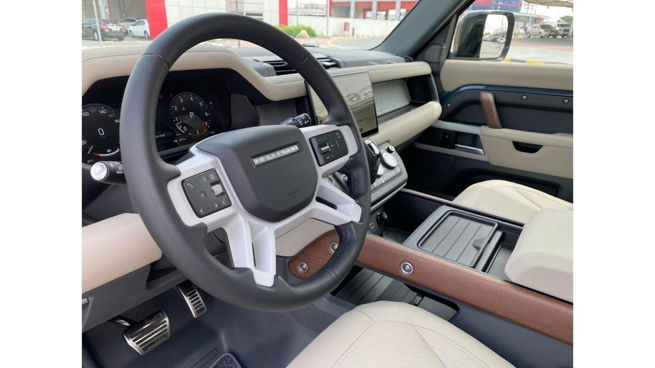 New Land Rover Defender GCC V4 UNDER WARRANTY AND SERVICE 2024 for sale ...