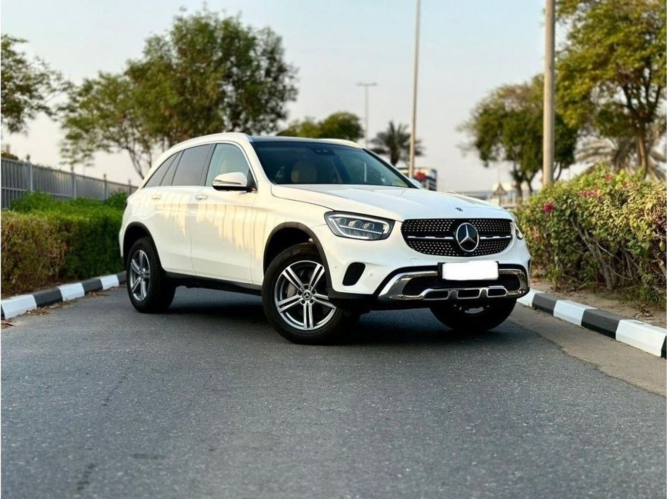 Used Mercedes-Benz GLC 300 Premium 2022 for sale in Dubai - 657830