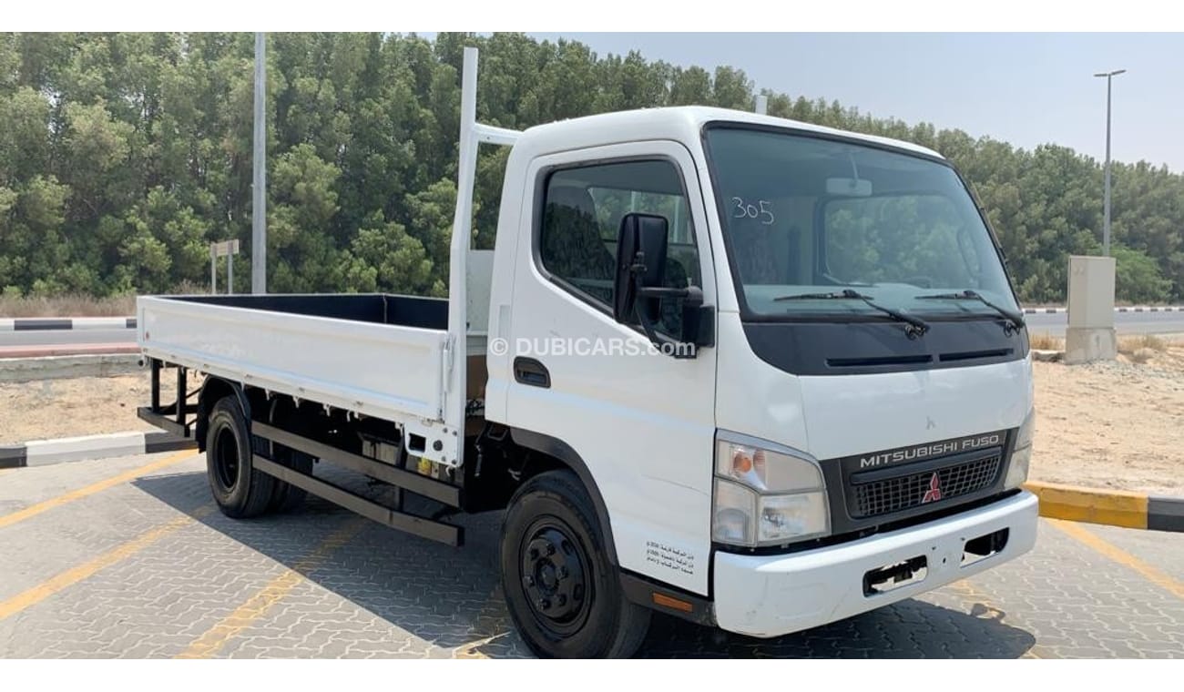 Used Mitsubishi Fuso Canter 2011 Single Cabine Ref#305 2011 for sale in Sharjah - 428077