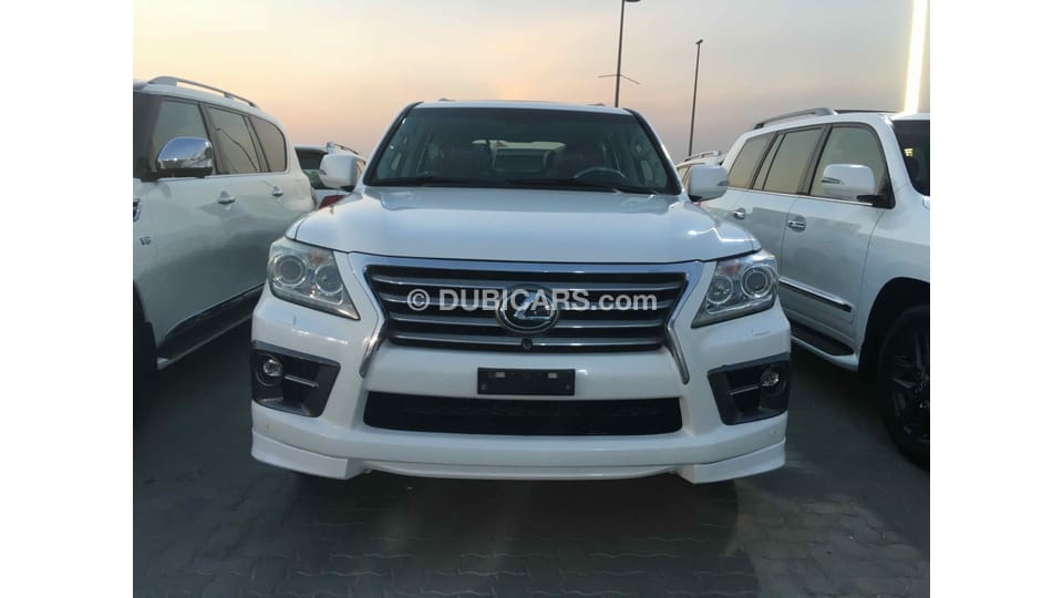 Used Lexus LX570 2012 for sale in Sharjah - 146399
