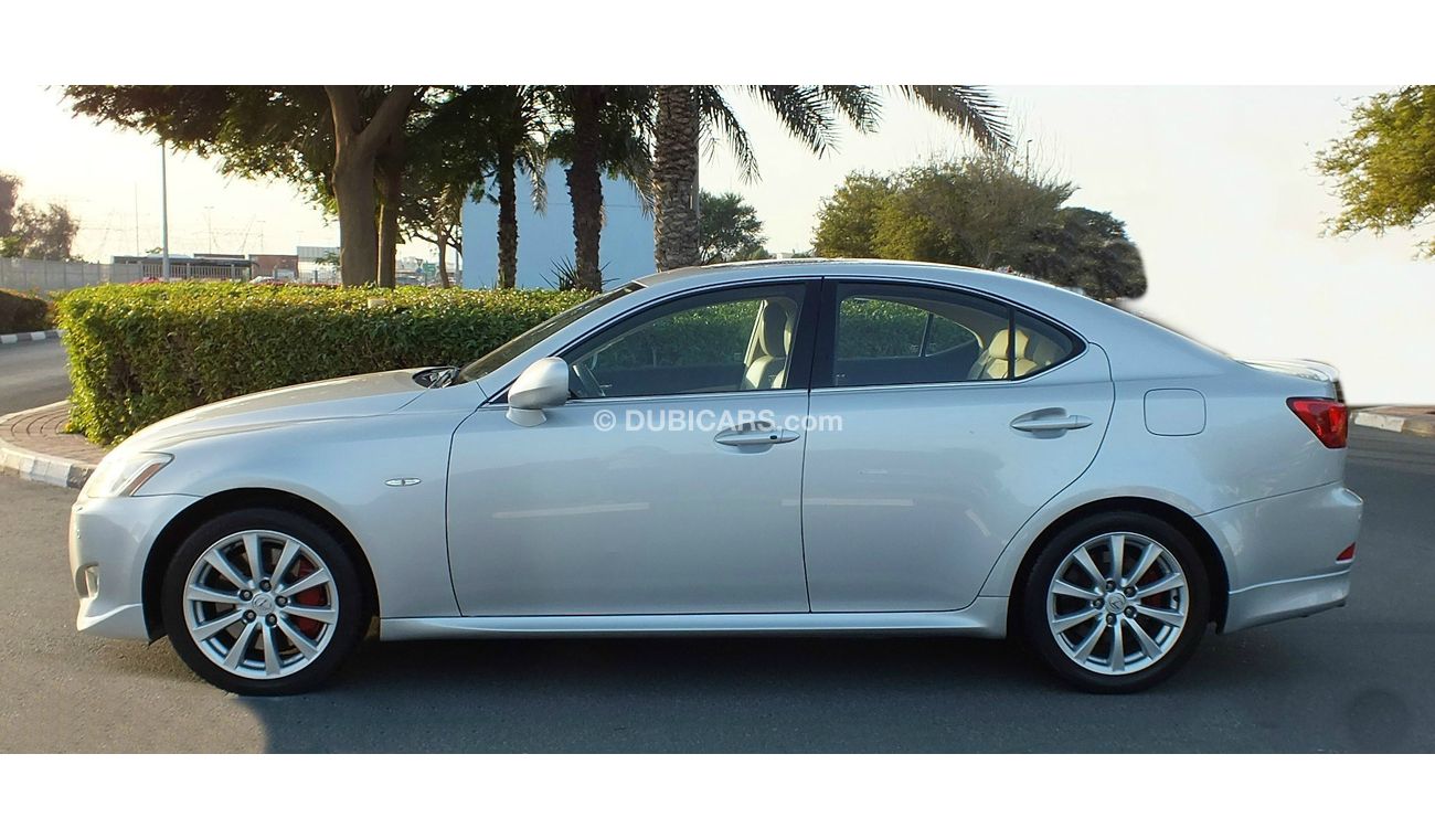 Used Lexus IS300 FULL OPTION 2008 for sale in Dubai - 140886