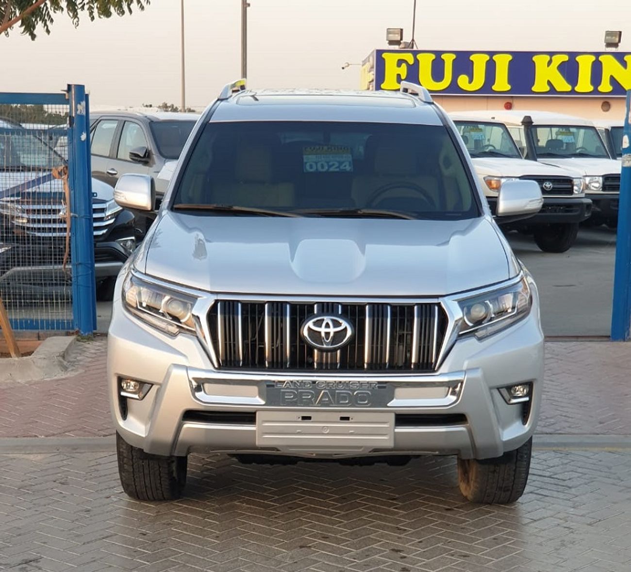 Used Toyota Prado 2.7L - TXL - 2022 - PETROL - (FULL OPTION) 2022 for sale in Dubai - 705649