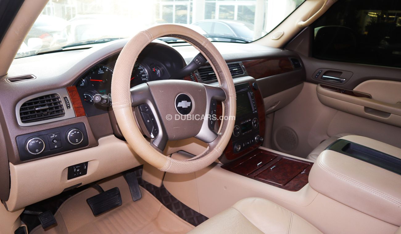 Used Chevrolet Tahoe 2009 for sale in Sharjah - 472198