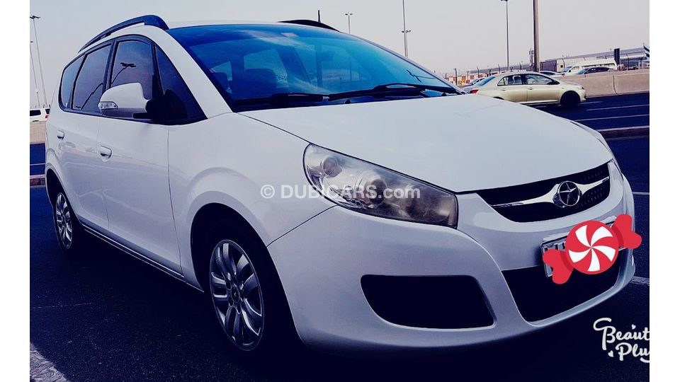 Used JAC J6 2016 for sale in Dubai - 239999