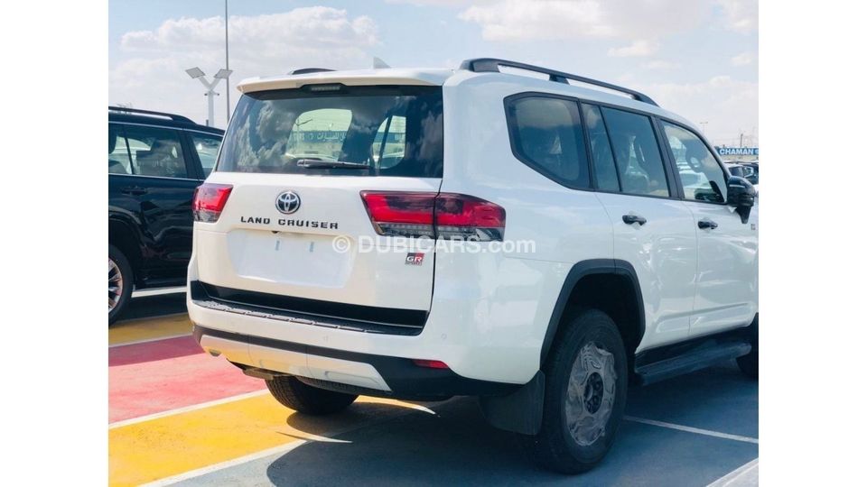 جديدة تويوتا لاند كروزر GR-S 2023 للبيع في دبي - 600275