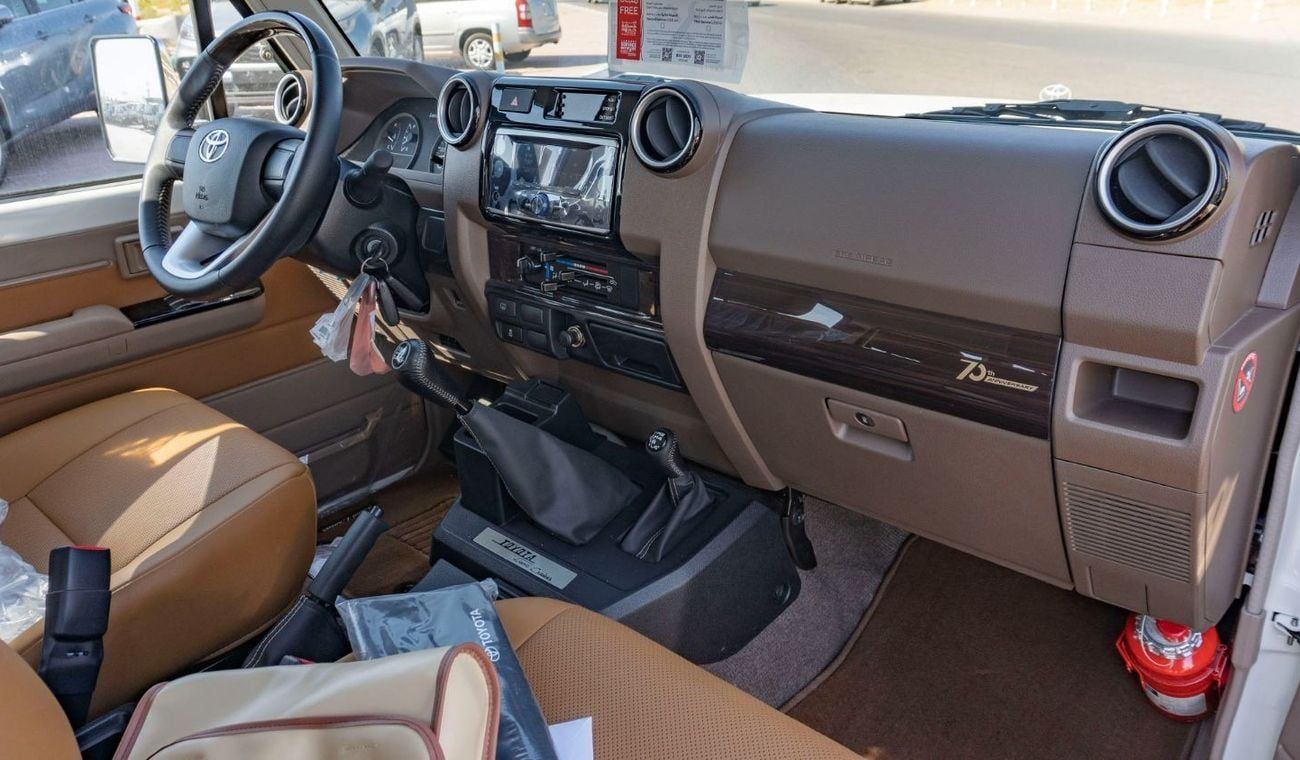 New Toyota Land Cruiser 70 2022 Toyota LC71 4.0L Petrol with leather seat (70th Anniversary ...