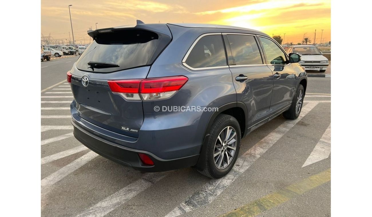 Used 2018 TOYOTA HIGHLANDER XLE AWD /5% VAT LOCAL REG 2018 for sale in ...