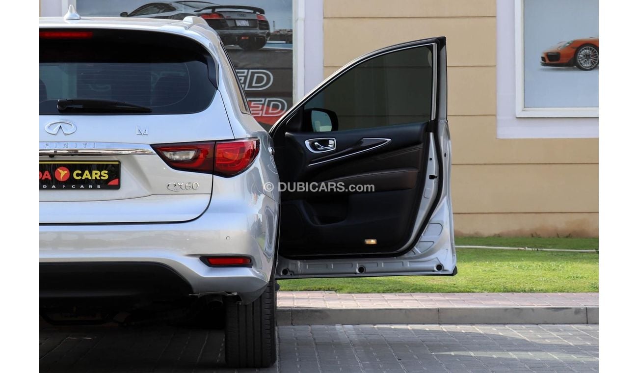 Used Infiniti QX60 L50 2018 for sale in Dubai - 663484