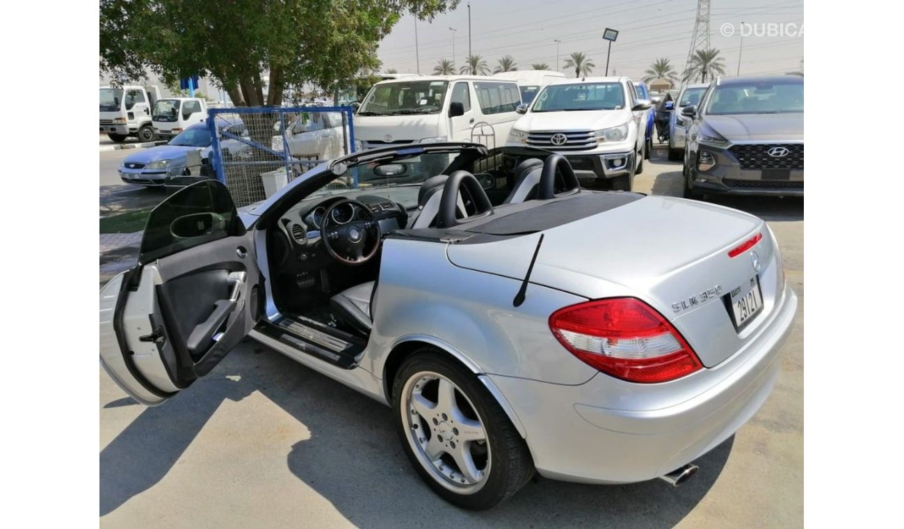 مستعملة مرسيدس بنز SLK 350 كوبيه فول ابشن 2006 للبيع في دبي - 368563