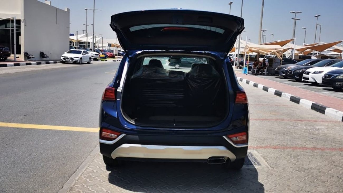 Used Hyundai Santa Fe GL New Shape 2020 for sale in Dubai - 607320