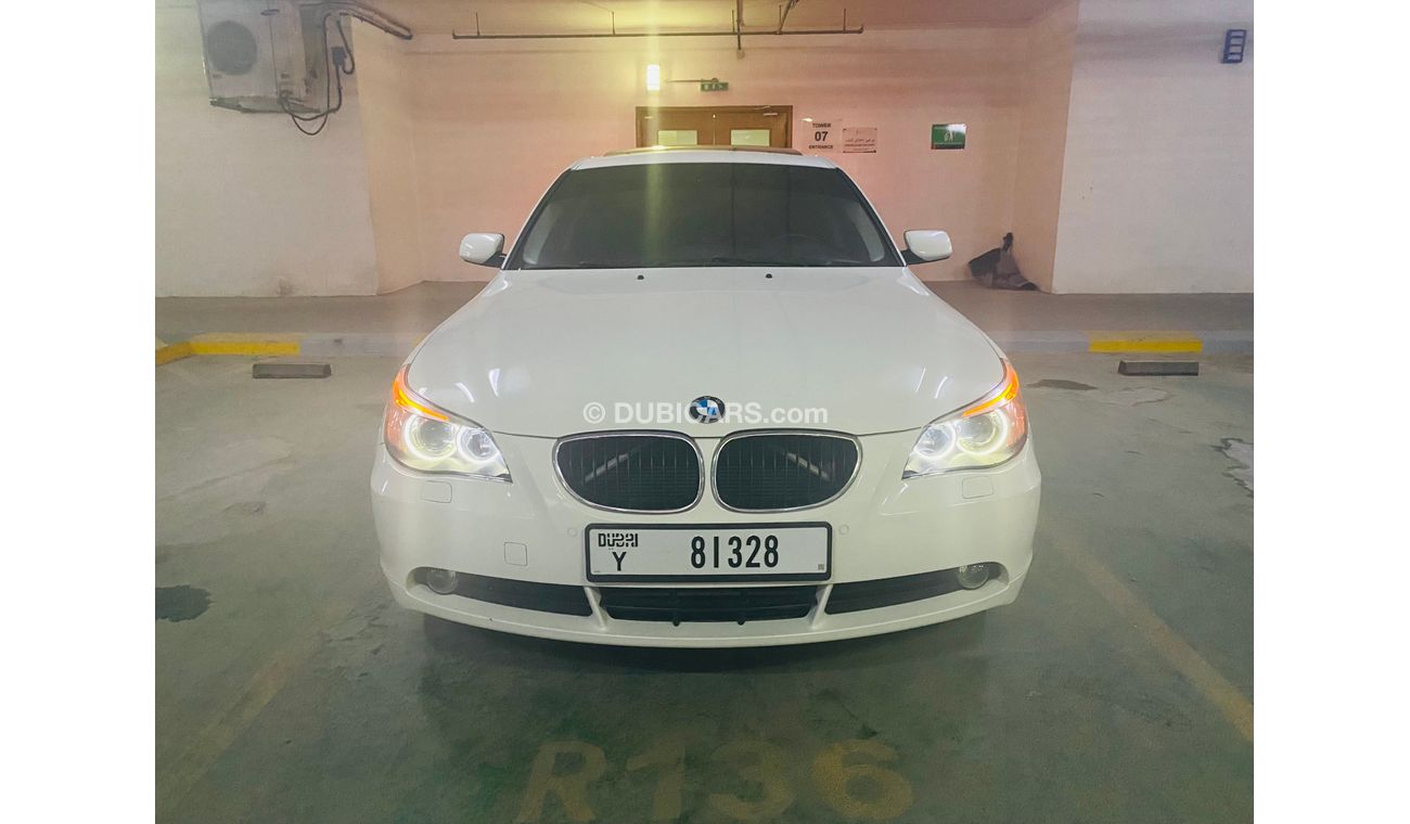 Used BMW 520i 2005 for sale in Ajman - 655438