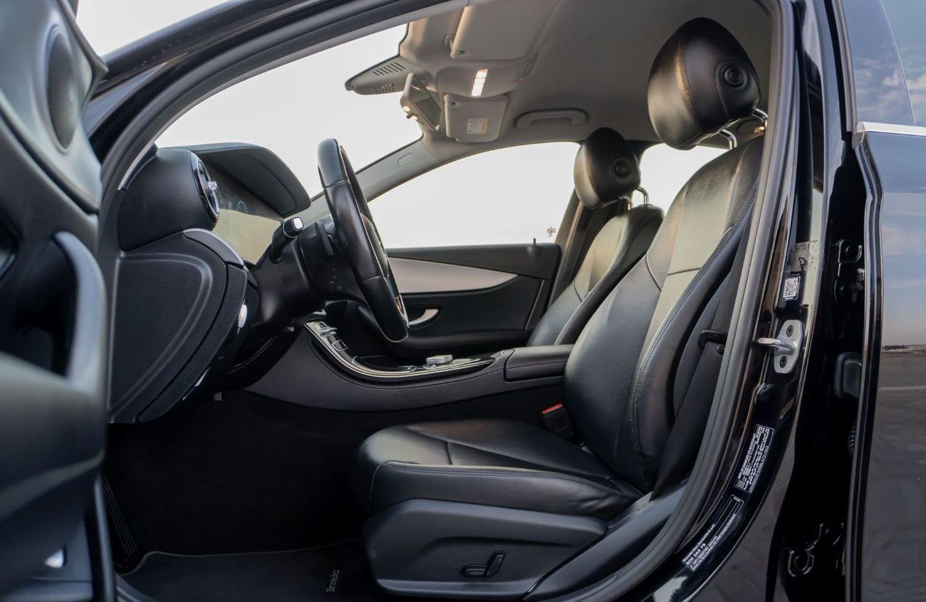 Used Mercedes-Benz E300 GCC CAR MODEL 2020 2020 for sale in Dubai - 846106