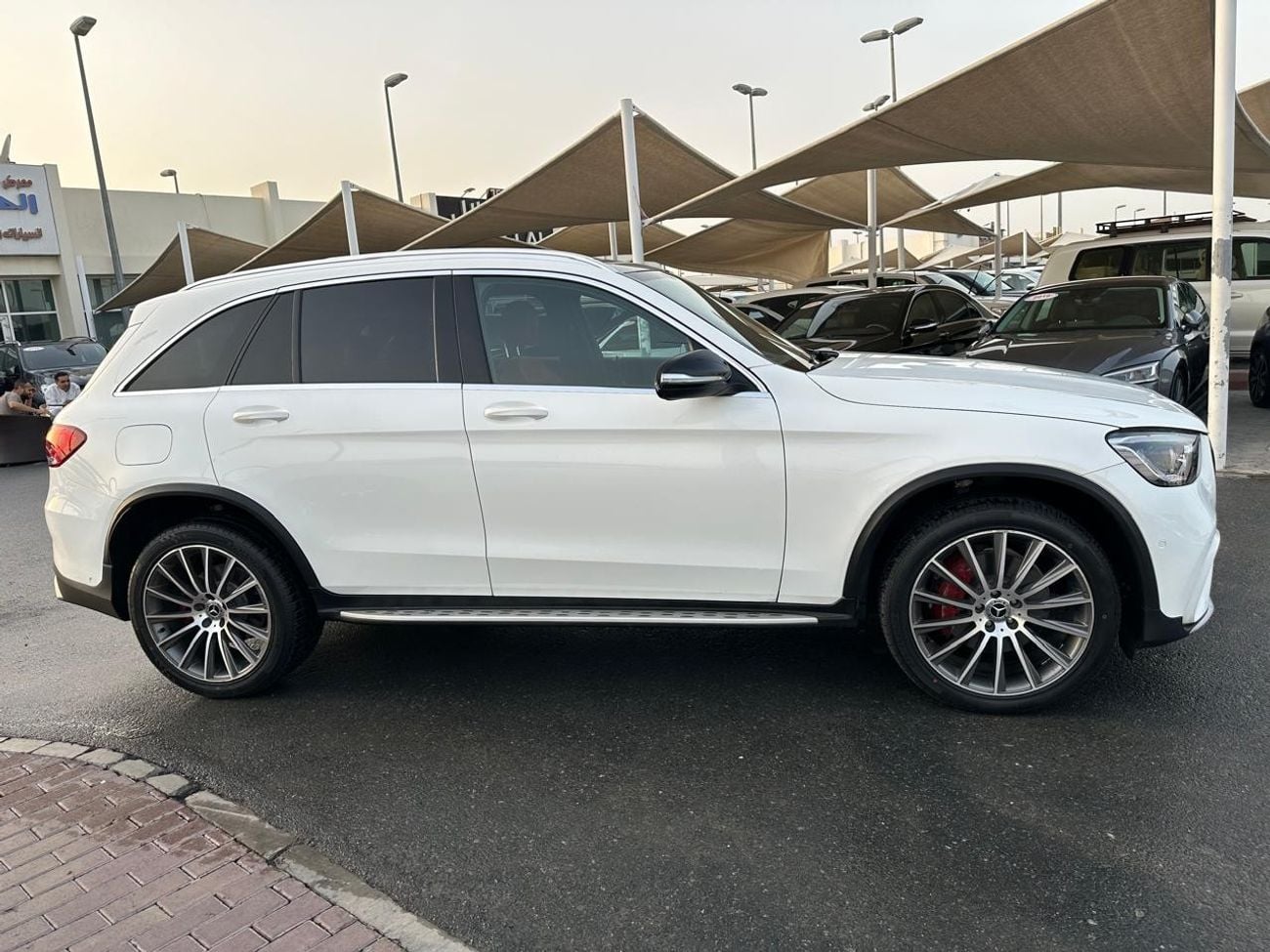 مستعملة مرسيدس بنز GLC 300 AMG 2018 للبيع في دبي - 776523