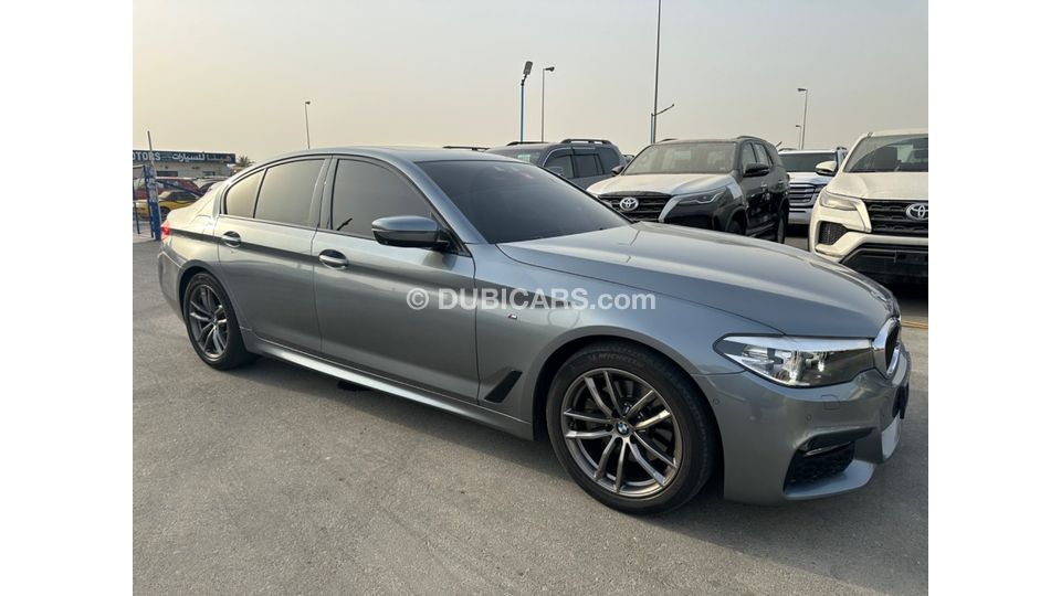 Used BMW 520i m sport 2018 for sale in Dubai - 642137